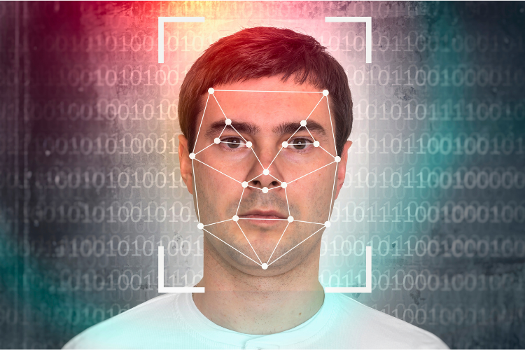 顔認証による勤怠管理、タイムカード打刻のメリット・デメリットとは